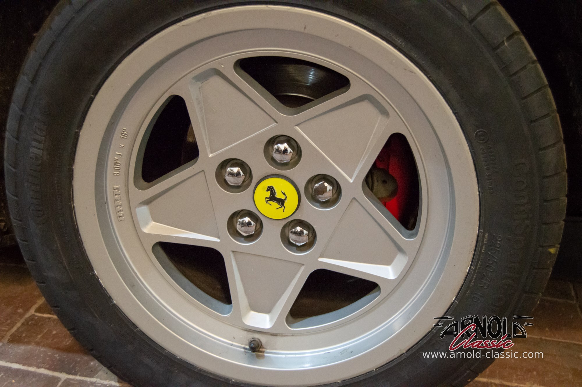 Ferrari 208 GTS Turbo | Arnold Classic GmbH